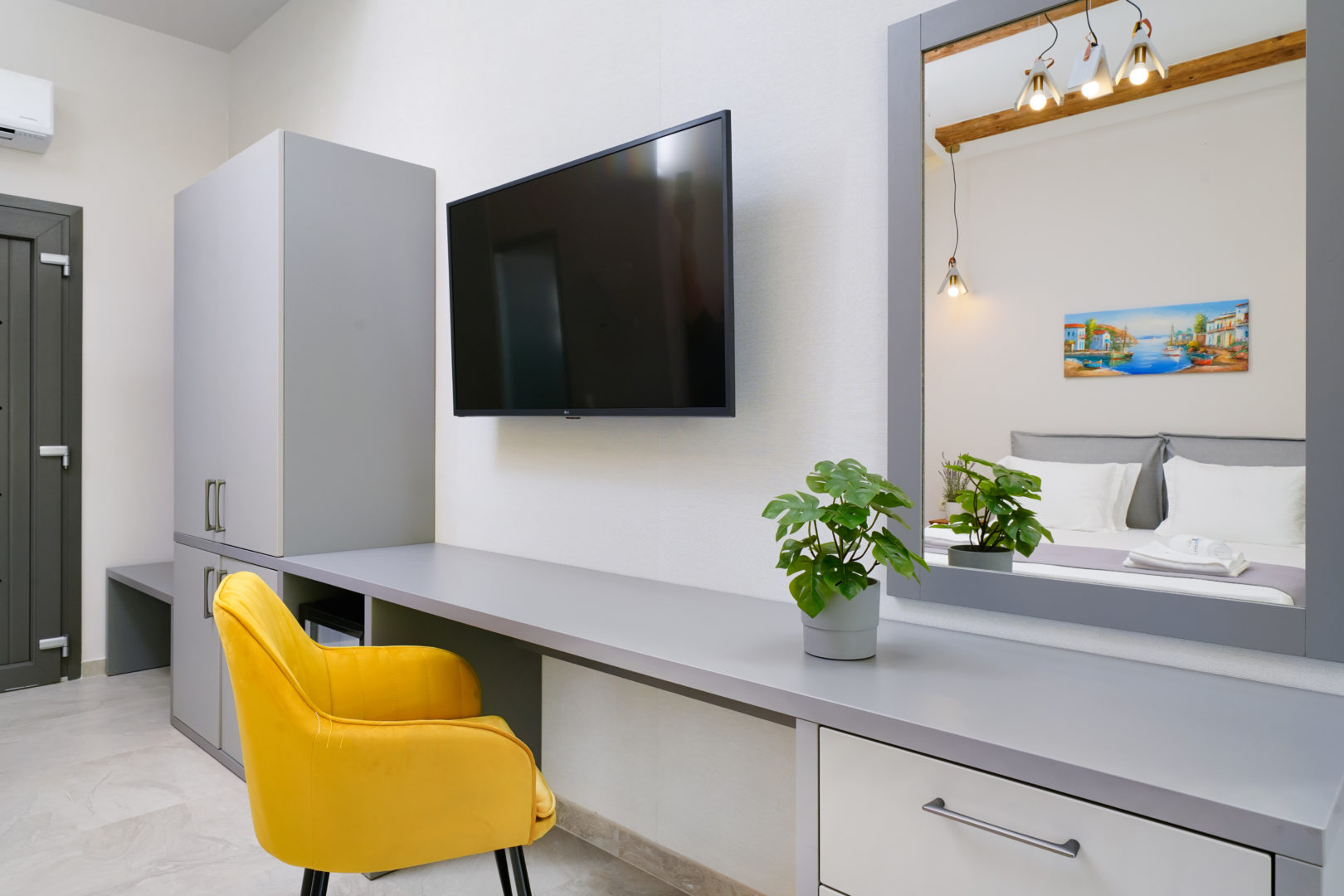 Brothers Studios Thassos